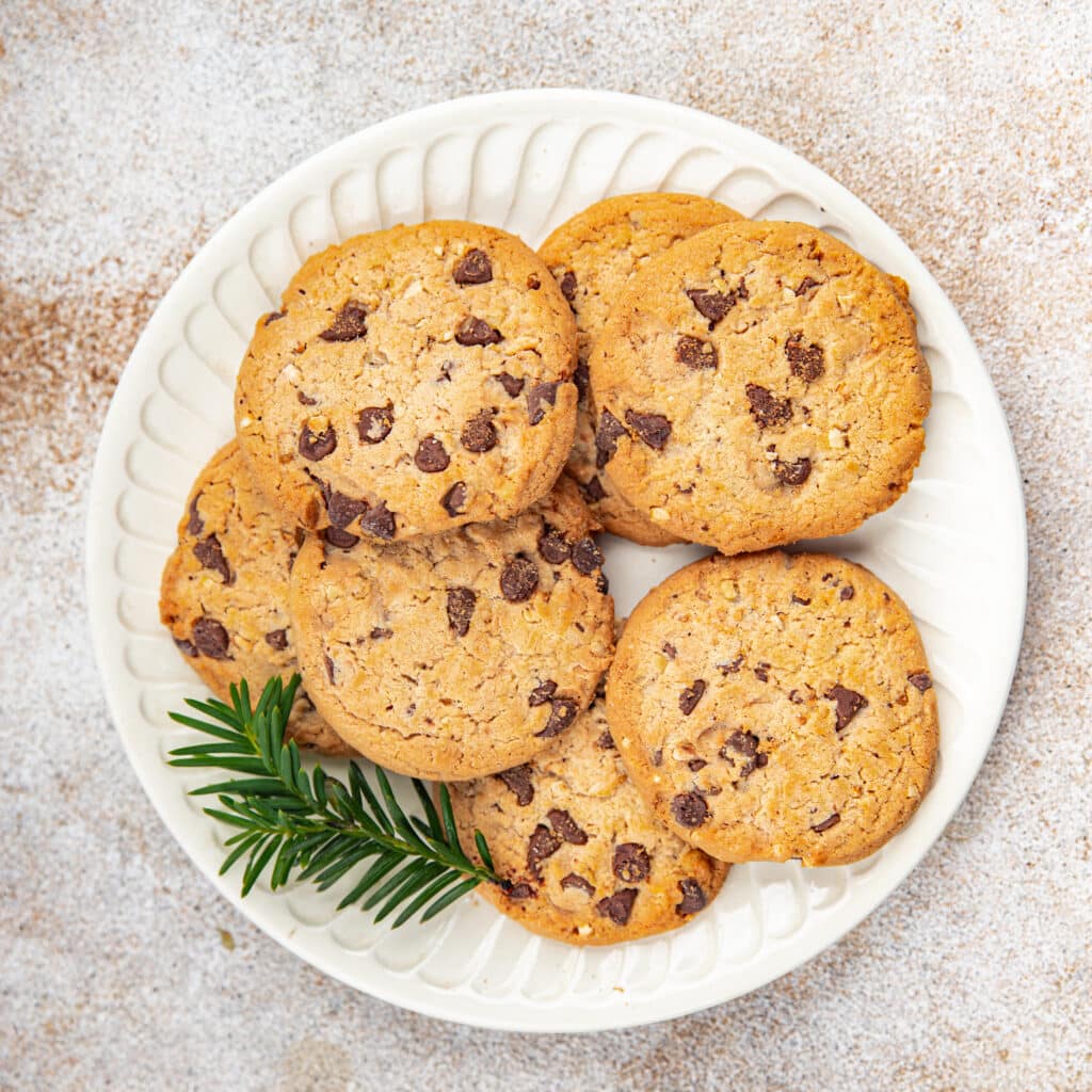 Irresistible Delight: O&E's Ginger & Chocolate Cookies Recipe
